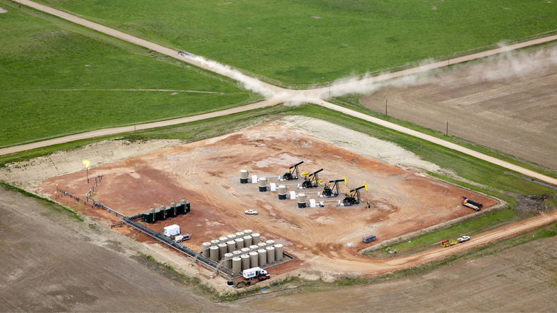 The Facts on Oil and Gas Drilling in National Parks · National Parks ...